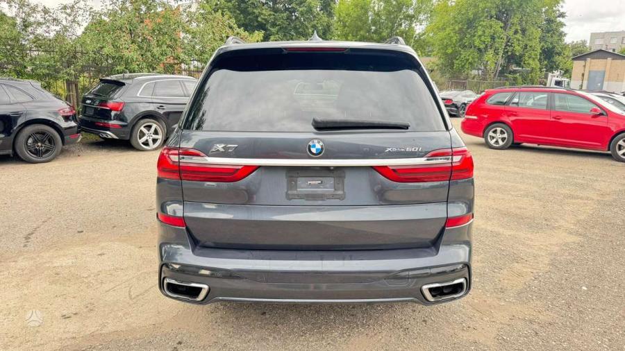 Pelēks BMW X7 2019 Ukmergė, ar dzinēja tilpumu 4.40 L un nobraukumu 73 tūkst. km par 32999 €, foto 10 vietnē AUTOMOTO.COM.LV