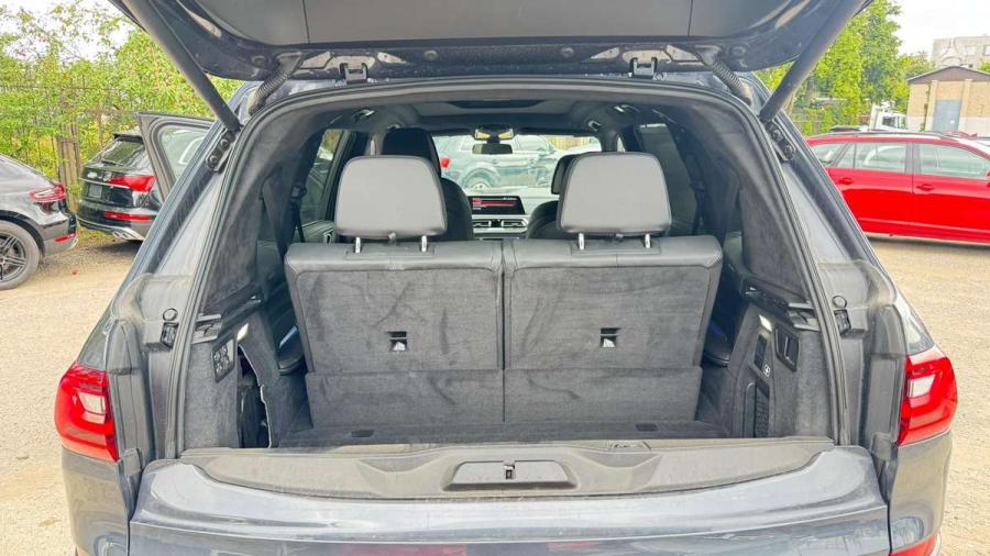 Pelēks BMW X7 2019 Ukmergė, ar dzinēja tilpumu 4.40 L un nobraukumu 73 tūkst. km par 32999 €, foto 12 vietnē AUTOMOTO.COM.LV