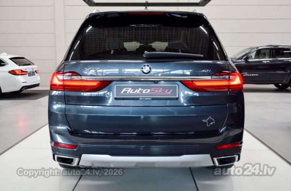 Grey BMW X7 2019 in Tallinn, with an engine capacity of 3.00 L and mileage of 99 thousand km for 54900 €, photo 6 on AUTOMOTO.COM.LV
