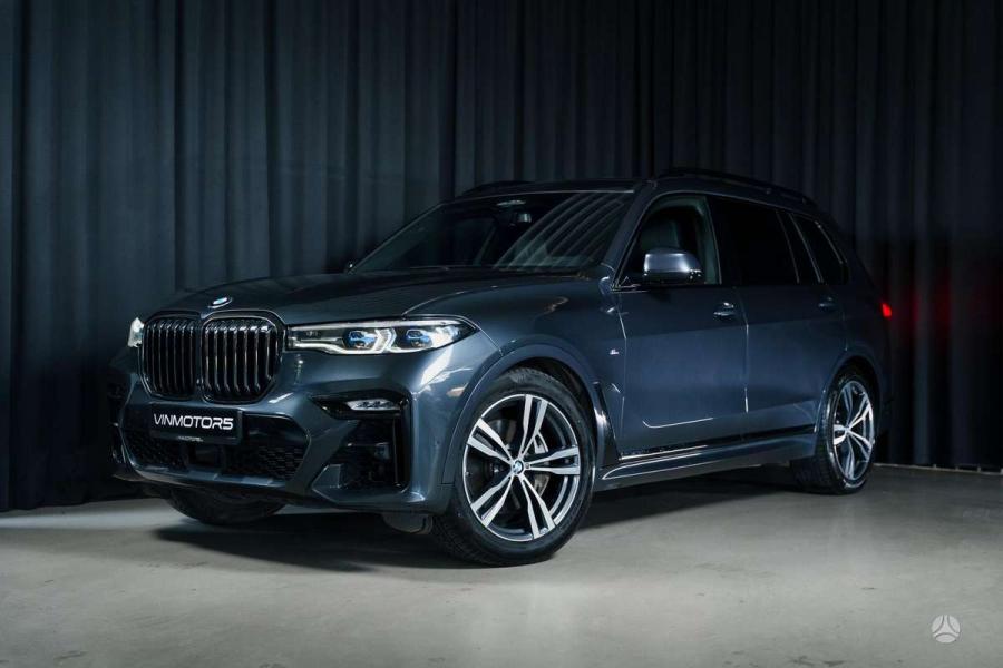 Grey BMW X7 2019 in Vilnius, with an engine capacity of 4.40 L and mileage of 165 thousand km for 38999 €, photo 1 on AUTOMOTO.COM.LV