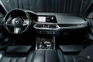 Grey BMW X7 2019 in Vilnius, with an engine capacity of 4.40 L and mileage of 165 thousand km for 38999 €, photo 20 on AUTOMOTO.COM.LV