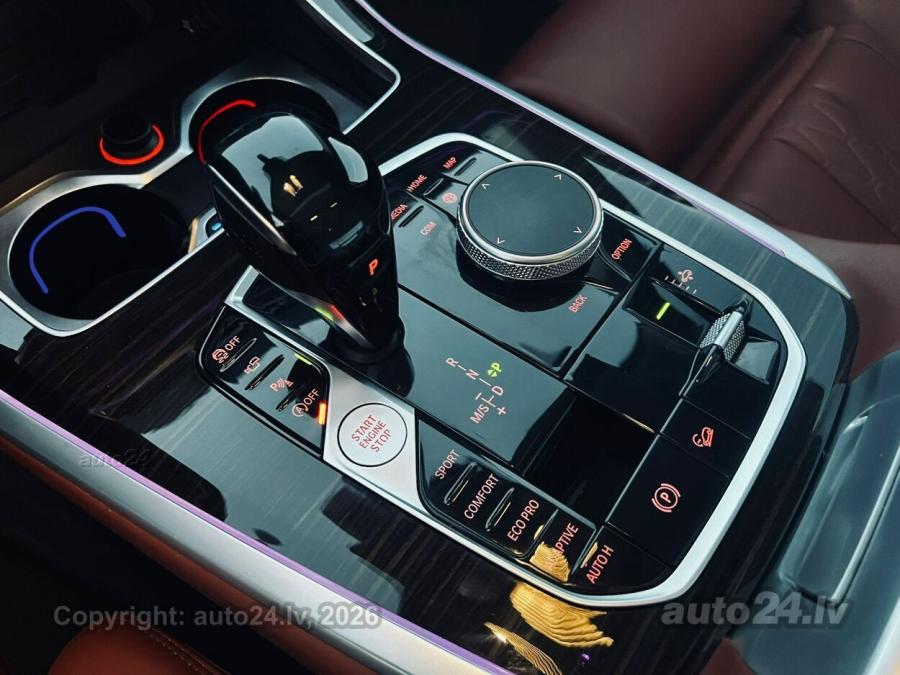 Pelēks BMW X7 2019 Tallina, ar dzinēja tilpumu 3.00 L un nobraukumu 122 tūkst. km par 51400 €, foto 14 vietnē AUTOMOTO.COM.LV