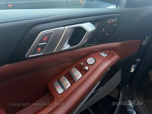 Pelēks BMW X7 2019 Tallina, ar dzinēja tilpumu 3.00 L un nobraukumu 122 tūkst. km par 51400 €, foto 15 vietnē AUTOMOTO.COM.LV