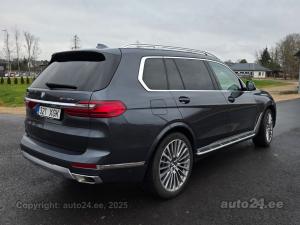 Pelēks BMW X7 2020 Tallina, ar dzinēja tilpumu 3.00 L un nobraukumu 149 tūkst. km par 54900 €, foto 3 vietnē AUTOMOTO.COM.LV