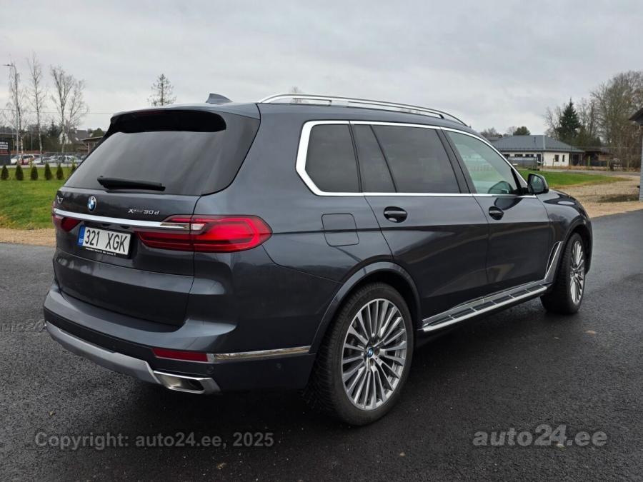 Pelēks BMW X7 2020 Tallina, ar dzinēja tilpumu 3.00 L un nobraukumu 149 tūkst. km par 54900 €, foto 3 vietnē AUTOMOTO.COM.LV