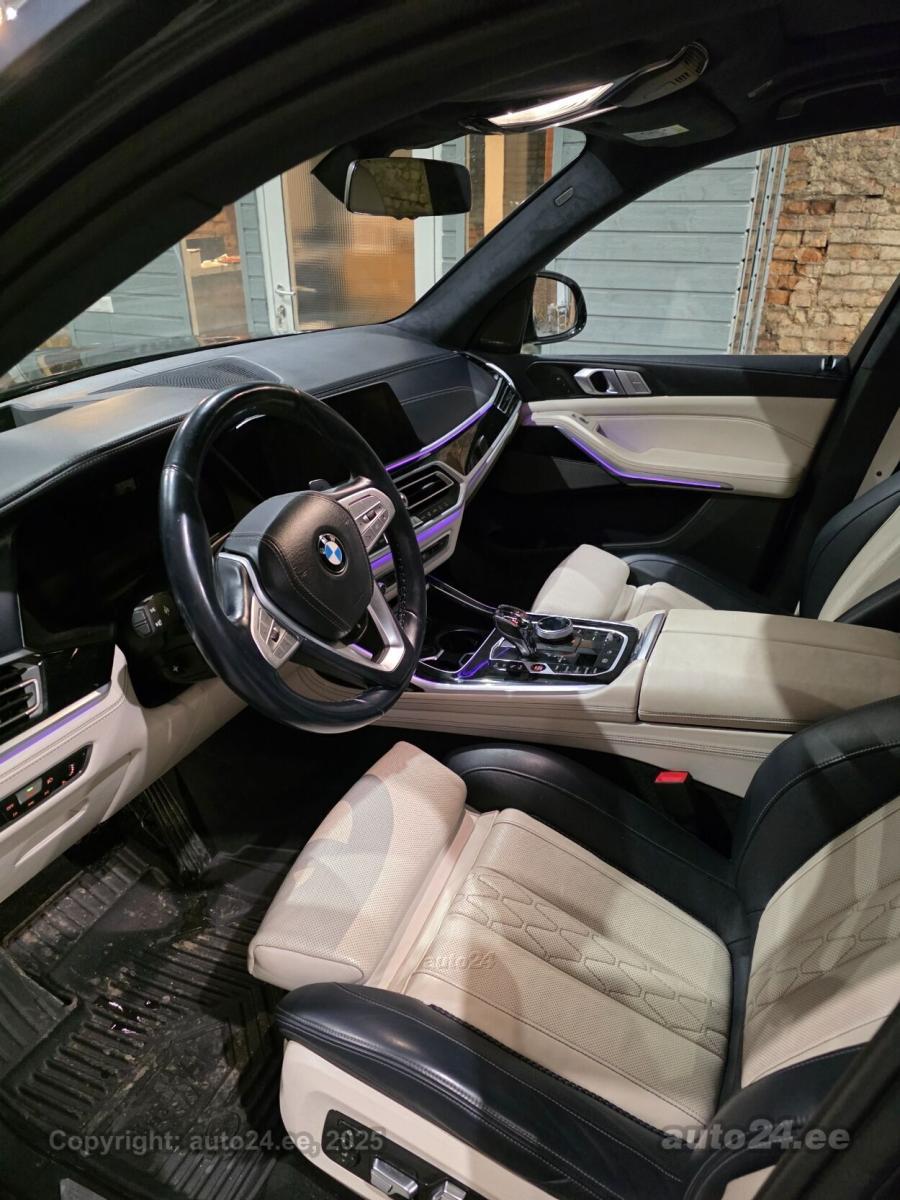 Pelēks BMW X7 2020 Tallina, ar dzinēja tilpumu 3.00 L un nobraukumu 149 tūkst. km par 54900 €, foto 11 vietnē AUTOMOTO.COM.LV