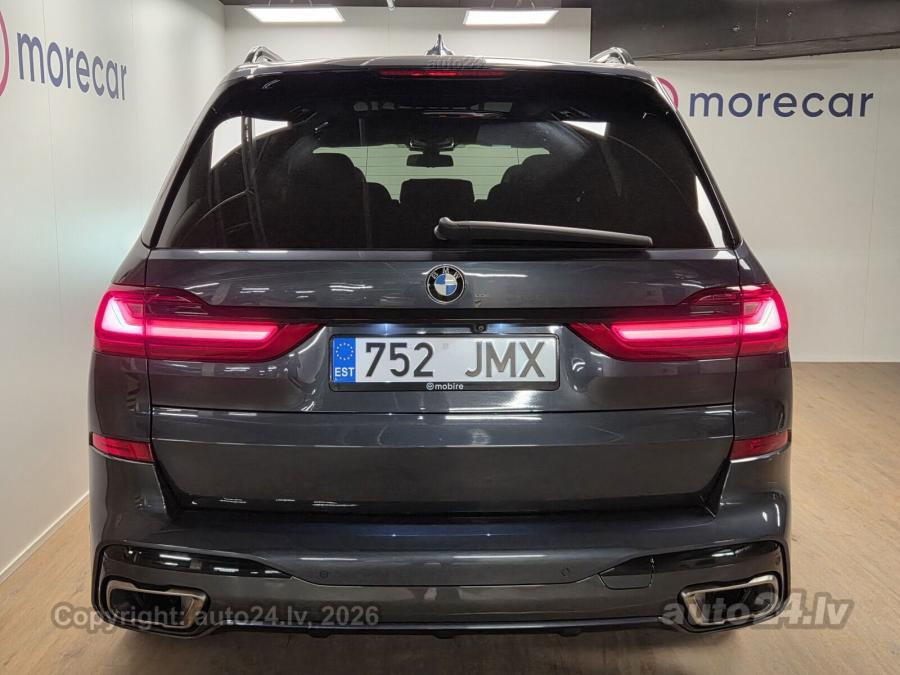 Grey BMW X7 2020 in Tallinn, with an engine capacity of 3.00 L and mileage of 121 thousand km for 69900 €, photo 6 on AUTOMOTO.COM.LV