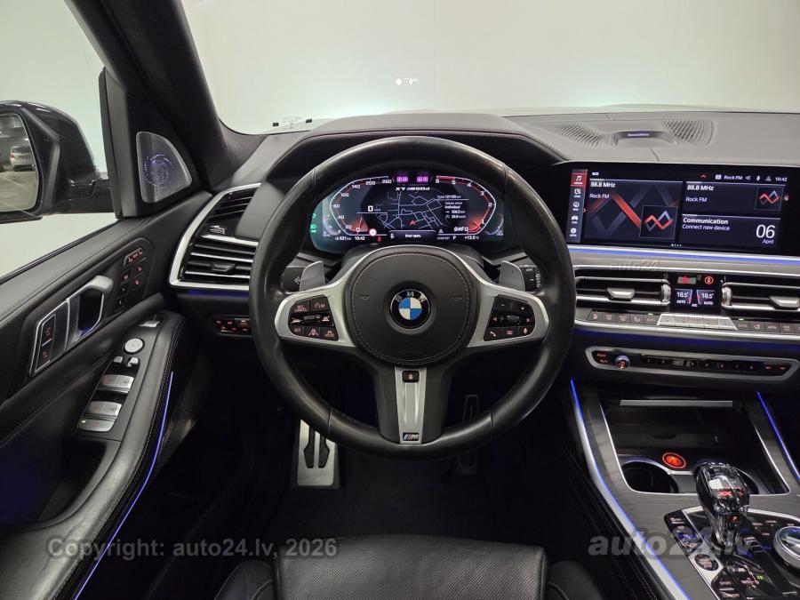 Grey BMW X7 2020 in Tallinn, with an engine capacity of 3.00 L and mileage of 121 thousand km for 69900 €, photo 15 on AUTOMOTO.COM.LV