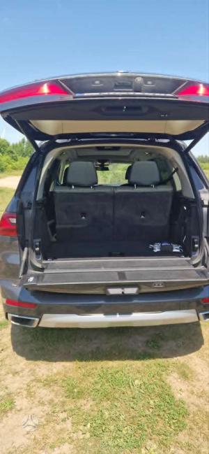 Pelēks BMW X7 2020 Klaipėda, ar dzinēja tilpumu 3.00 L un nobraukumu 110 tūkst. km par 44500 €, foto 6 vietnē AUTOMOTO.COM.LV