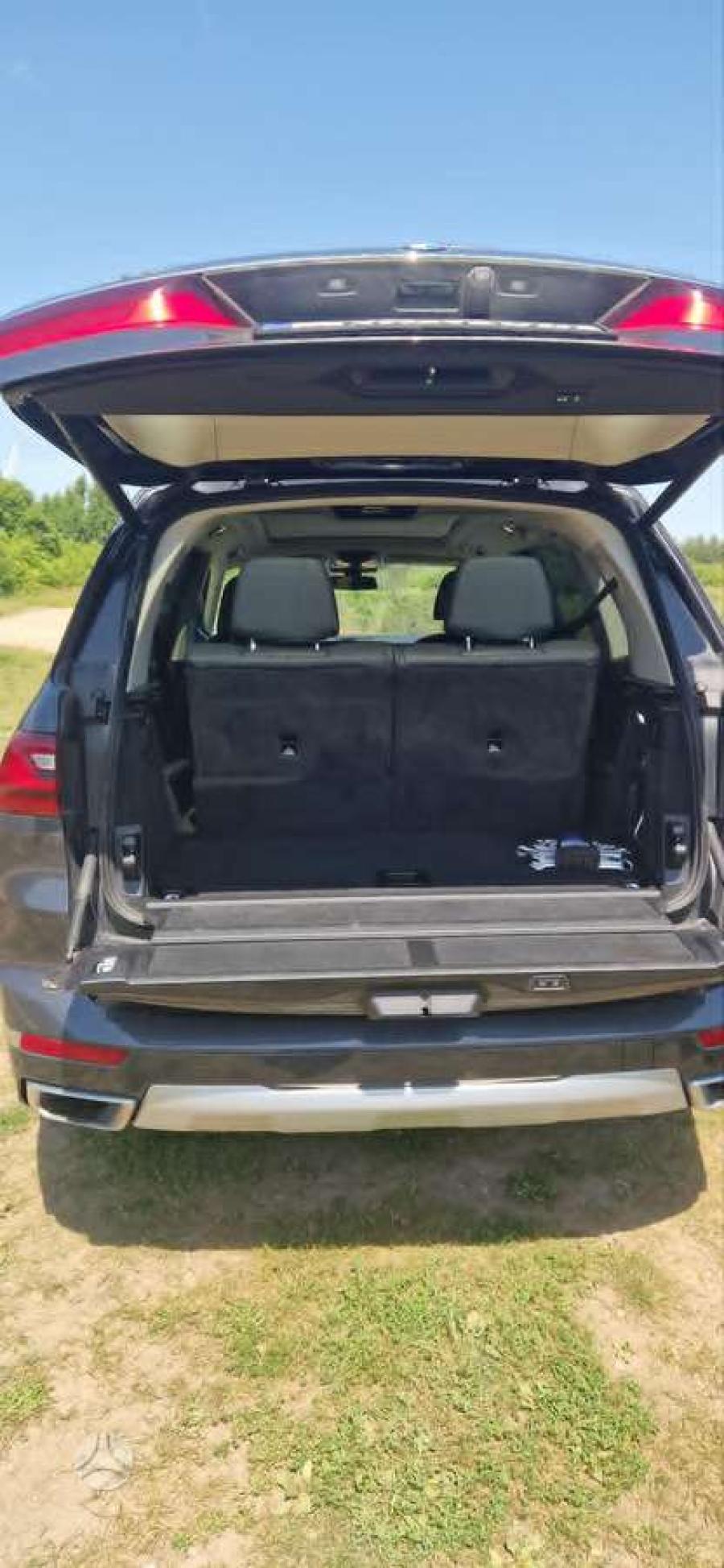 Pelēks BMW X7 2020 Klaipėda, ar dzinēja tilpumu 3.00 L un nobraukumu 110 tūkst. km par 44500 €, foto 6 vietnē AUTOMOTO.COM.LV