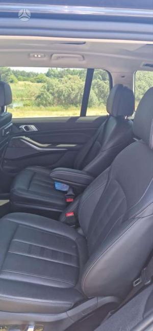 Pelēks BMW X7 2020 Klaipėda, ar dzinēja tilpumu 3.00 L un nobraukumu 110 tūkst. km par 44500 €, foto 8 vietnē AUTOMOTO.COM.LV