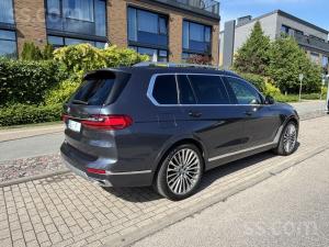 Pelēks BMW X7 2020 Rīga, ar dzinēja tilpumu 3.00 L un nobraukumu 215 tūkst. km par 44500 €, foto 9 vietnē AUTOMOTO.COM.LV