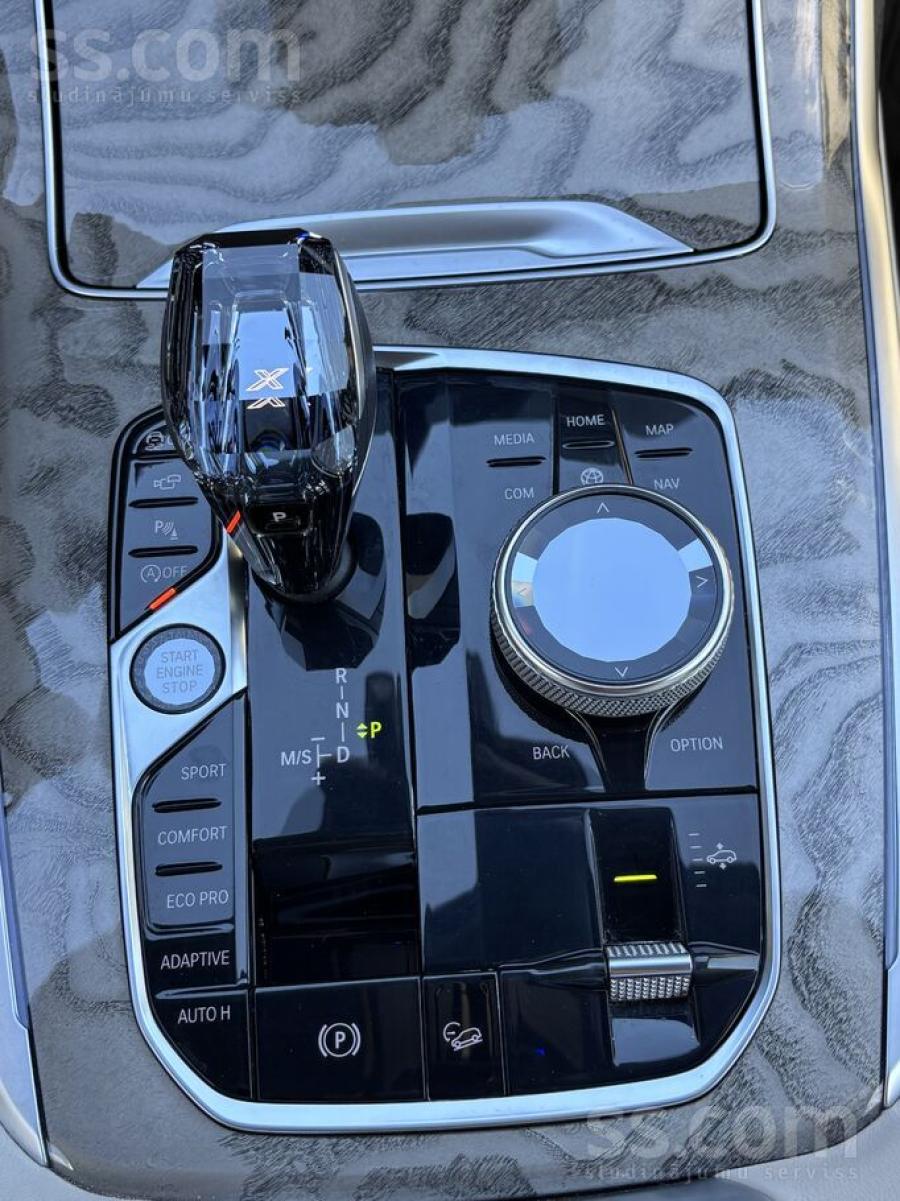 Pelēks BMW X7 2020 Rīga, ar dzinēja tilpumu 3.00 L un nobraukumu 215 tūkst. km par 44500 €, foto 14 vietnē AUTOMOTO.COM.LV