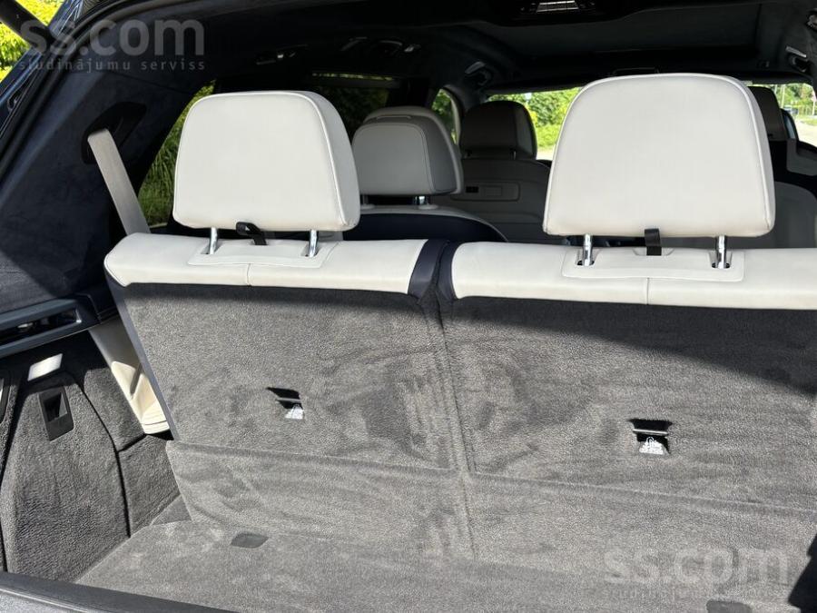 Pelēks BMW X7 2020 Rīga, ar dzinēja tilpumu 3.00 L un nobraukumu 215 tūkst. km par 44500 €, foto 28 vietnē AUTOMOTO.COM.LV