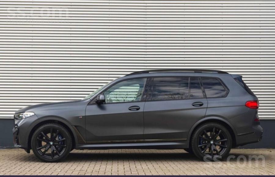 Pelēks BMW X7 2021 Tukums, ar dzinēja tilpumu 4.40 L un nobraukumu 107 tūkst. km par 94990 €, foto 3 vietnē AUTOMOTO.COM.LV
