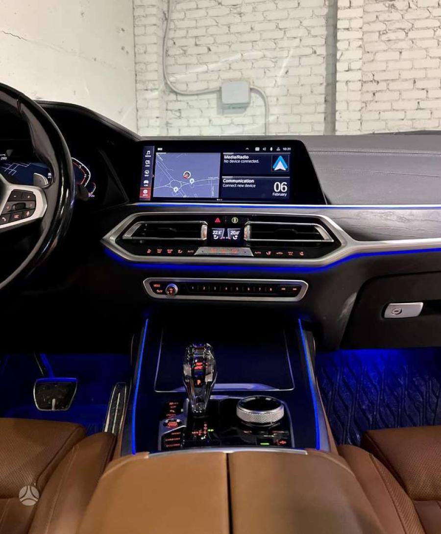 Pelēks BMW X7 2021 Klaipėda, ar dzinēja tilpumu 2.99 L un nobraukumu 230 tūkst. km par 49500 €, foto 9 vietnē AUTOMOTO.COM.LV