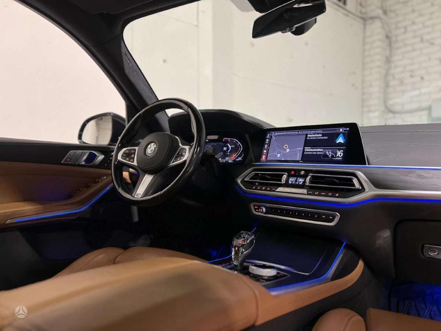 Pelēks BMW X7 2021 Klaipėda, ar dzinēja tilpumu 2.99 L un nobraukumu 230 tūkst. km par 49500 €, foto 24 vietnē AUTOMOTO.COM.LV