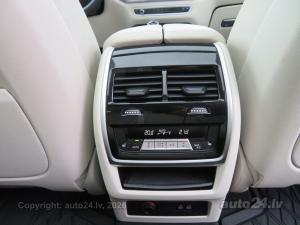 Grey BMW X7 2021 in Tallinn, with an engine capacity of 3.00 L and mileage of 140 thousand km for 49900 €, photo 9 on AUTOMOTO.COM.LV