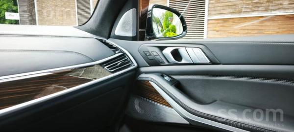 Pelēks BMW X7 2021 Rīga, ar dzinēja tilpumu 3.00 L un nobraukumu 154 tūkst. km par 63500 €, foto 10 vietnē AUTOMOTO.COM.LV