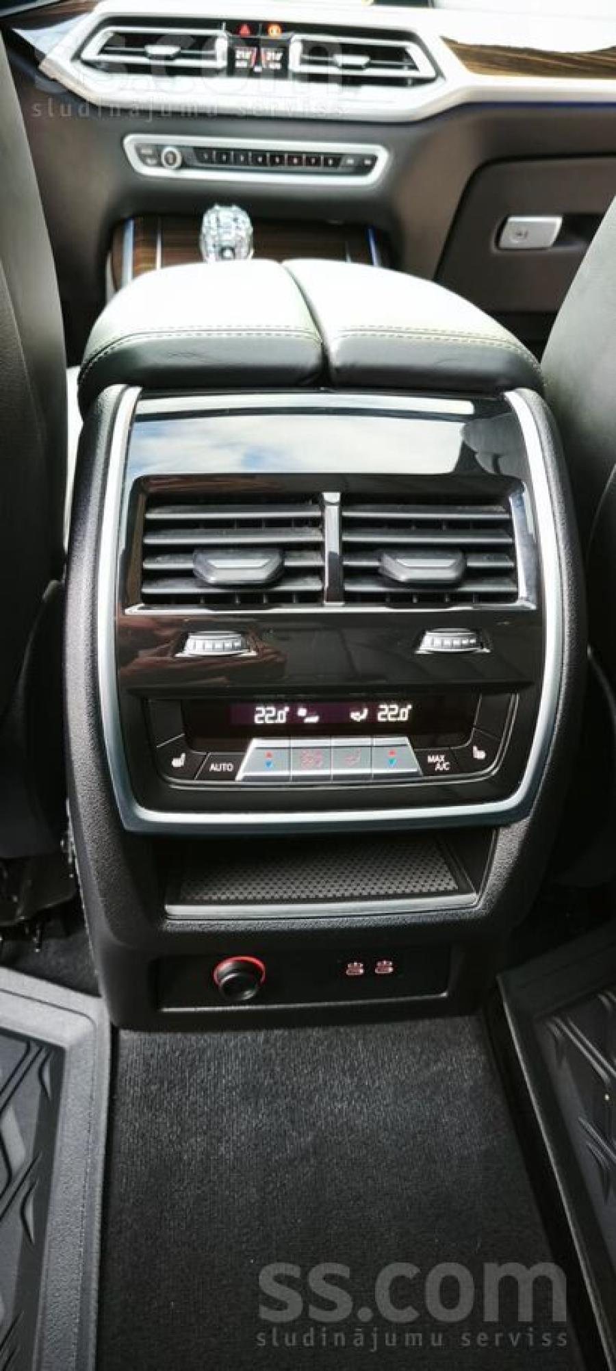 Pelēks BMW X7 2021 Rīga, ar dzinēja tilpumu 3.00 L un nobraukumu 154 tūkst. km par 63500 €, foto 14 vietnē AUTOMOTO.COM.LV