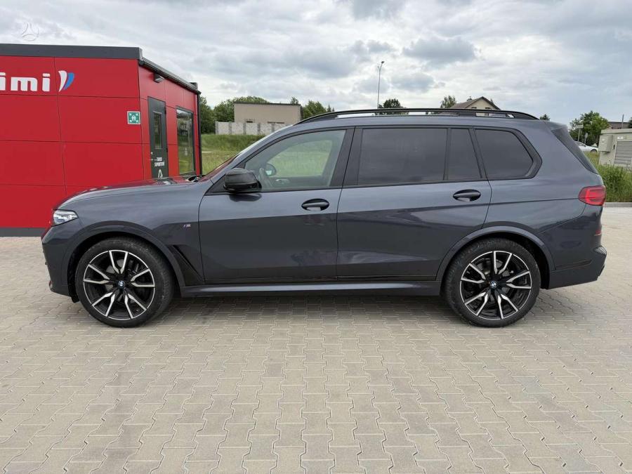 Pelēks BMW X7 2021 Šauļi, ar dzinēja tilpumu 2.99 L un nobraukumu 152 tūkst. km par 49500 €, foto 6 vietnē AUTOMOTO.COM.LV