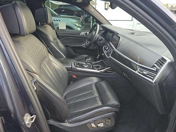 Grey BMW X7 2021 in Kaunas, with an engine capacity of 4.40 L and mileage of 158 thousand km for 41000 €, photo 8 on AUTOMOTO.COM.LV