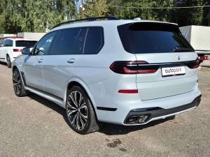 Pelēks BMW X7 2023 Viļņa, ar dzinēja tilpumu 4.40 L un nobraukumu 39 tūkst. km par 94900 €, foto 5 vietnē AUTOMOTO.COM.LV