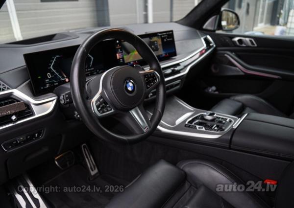 Серый БМВ X7 2023 в Таллин, объемом двигателя 3.00 л и пробегом 107 тыс. км за 79900 €, фото 7 на AUTOMOTO.COM.LV