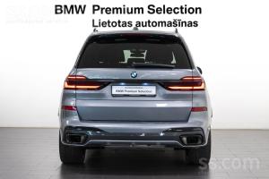 Pelēks BMW X7 2023 Rīga, ar dzinēja tilpumu 3.00 L un nobraukumu 63 tūkst. km par 78500 €, foto 5 vietnē AUTOMOTO.COM.LV