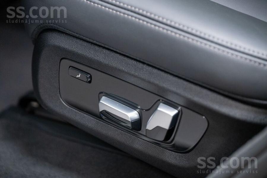Pelēks BMW X7 2023 Rīga, ar dzinēja tilpumu 3.00 L un nobraukumu 63 tūkst. km par 78500 €, foto 26 vietnē AUTOMOTO.COM.LV