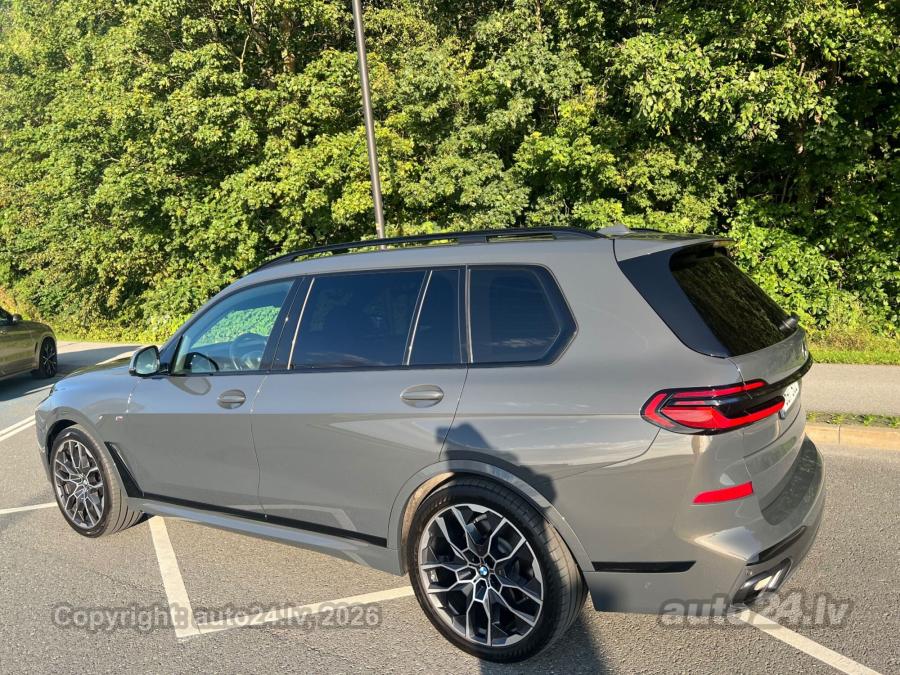 Pelēks BMW X7 2023 Tallina, ar dzinēja tilpumu 3.00 L un nobraukumu 79 tūkst. km par 88900 €, foto 9 vietnē AUTOMOTO.COM.LV