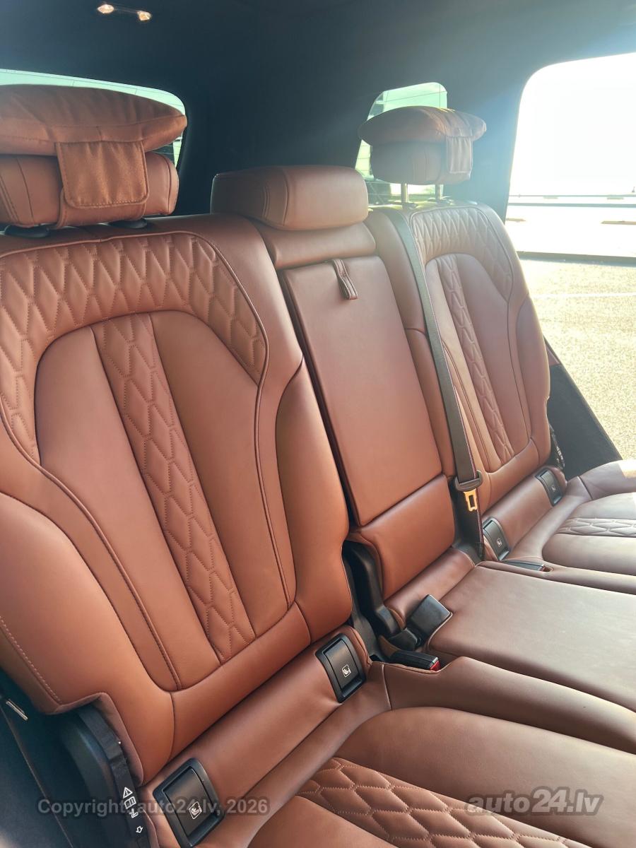 Pelēks BMW X7 2023 Tallina, ar dzinēja tilpumu 3.00 L un nobraukumu 79 tūkst. km par 88900 €, foto 25 vietnē AUTOMOTO.COM.LV