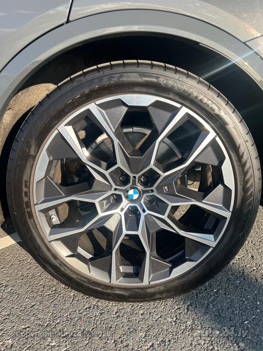 Pelēks BMW X7 2023 Tallina, ar dzinēja tilpumu 3.00 L un nobraukumu 79 tūkst. km par 88900 €, foto 31 vietnē AUTOMOTO.COM.LV