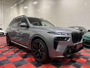 Grey BMW X7 2023 in Vilnius, with an engine capacity of 2.99 L and mileage of 75 thousand km for 86990 €, photo 4 on AUTOMOTO.COM.LV