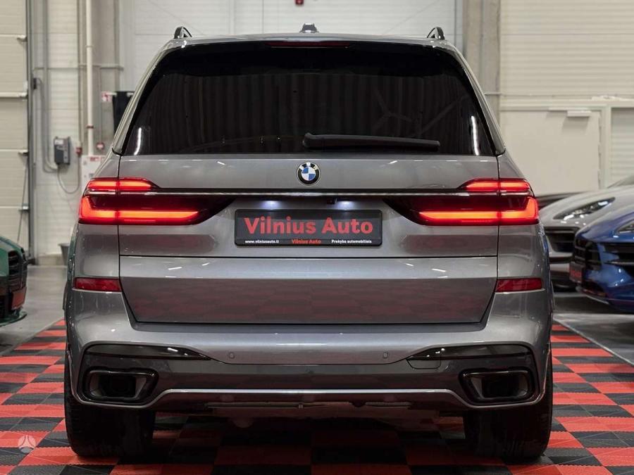 Grey BMW X7 2023 in Vilnius, with an engine capacity of 2.99 L and mileage of 75 thousand km for 86990 €, photo 6 on AUTOMOTO.COM.LV