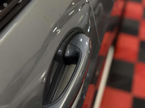 Grey BMW X7 2023 in Vilnius, with an engine capacity of 2.99 L and mileage of 75 thousand km for 86990 €, photo 11 on AUTOMOTO.COM.LV