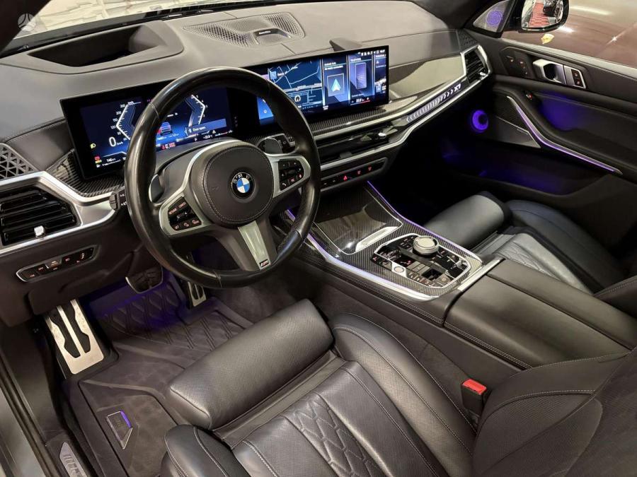 Grey BMW X7 2023 in Vilnius, with an engine capacity of 2.99 L and mileage of 75 thousand km for 86990 €, photo 12 on AUTOMOTO.COM.LV