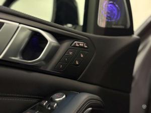 Grey BMW X7 2023 in Vilnius, with an engine capacity of 2.99 L and mileage of 75 thousand km for 86990 €, photo 14 on AUTOMOTO.COM.LV