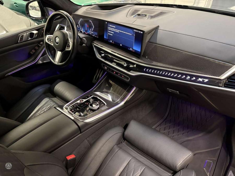 Grey BMW X7 2023 in Vilnius, with an engine capacity of 2.99 L and mileage of 75 thousand km for 86990 €, photo 18 on AUTOMOTO.COM.LV