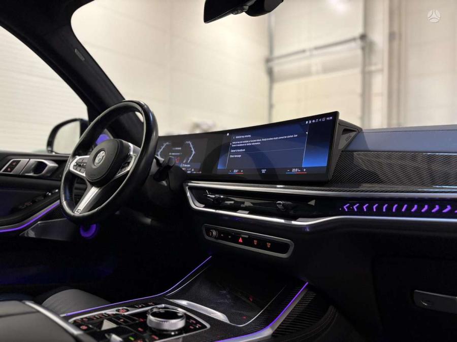 Grey BMW X7 2023 in Vilnius, with an engine capacity of 2.99 L and mileage of 75 thousand km for 86990 €, photo 20 on AUTOMOTO.COM.LV