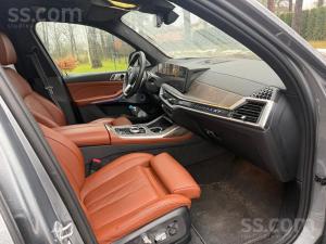 Pelēks BMW X7 2024 Rīga, ar dzinēja tilpumu 3.00 L un nobraukumu 31 tūkst. km par 84995 €, foto 14 vietnē AUTOMOTO.COM.LV