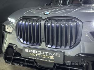 Pelēks BMW X7 2024 Tallina, ar dzinēja tilpumu 3.00 L un nobraukumu 33 tūkst. km par 87900 €, foto 14 vietnē AUTOMOTO.COM.LV