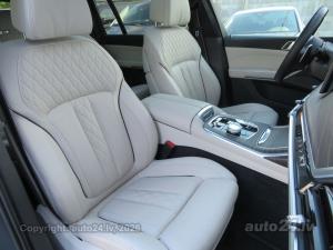 Pelēks BMW X7 2024 Tallina, ar dzinēja tilpumu 3.00 L un nobraukumu 75 tūkst. km par 78000 €, foto 5 vietnē AUTOMOTO.COM.LV