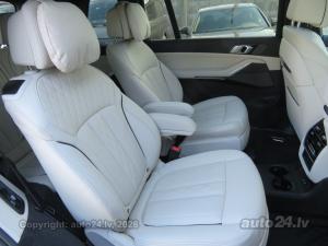 Pelēks BMW X7 2024 Tallina, ar dzinēja tilpumu 3.00 L un nobraukumu 75 tūkst. km par 78000 €, foto 6 vietnē AUTOMOTO.COM.LV