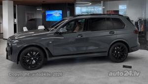 Pelēks BMW X7 2024 Tallina, ar dzinēja tilpumu 3.00 L un nobraukumu 37 tūkst. km par 99000 €, foto 3 vietnē AUTOMOTO.COM.LV