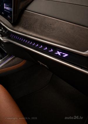 Pelēks BMW X7 2024 Tallina, ar dzinēja tilpumu 3.00 L un nobraukumu 37 tūkst. km par 99000 €, foto 25 vietnē AUTOMOTO.COM.LV