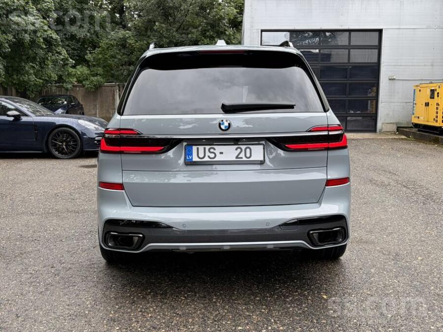 Pelēks BMW X7 2024 Rīga, ar dzinēja tilpumu 3.00 L un nobraukumu 73 tūkst. km par 82500 €, foto 5 vietnē AUTOMOTO.COM.LV
