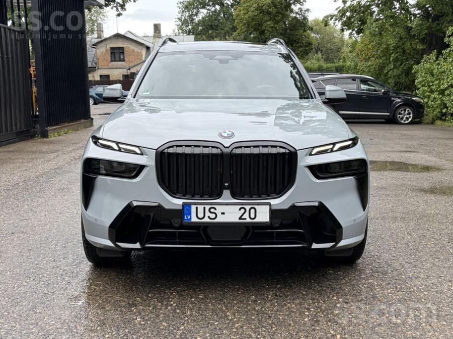 Pelēks BMW X7 2024 Rīga, ar dzinēja tilpumu 3.00 L un nobraukumu 73 tūkst. km par 82500 €, foto 8 vietnē AUTOMOTO.COM.LV