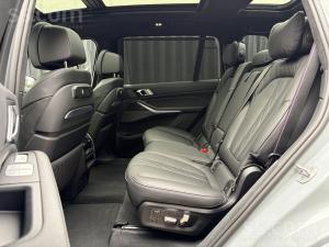 Pelēks BMW X7 2024 Rīga, ar dzinēja tilpumu 3.00 L un nobraukumu 73 tūkst. km par 82500 €, foto 11 vietnē AUTOMOTO.COM.LV
