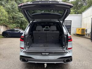 Pelēks BMW X7 2024 Rīga, ar dzinēja tilpumu 3.00 L un nobraukumu 73 tūkst. km par 82500 €, foto 16 vietnē AUTOMOTO.COM.LV